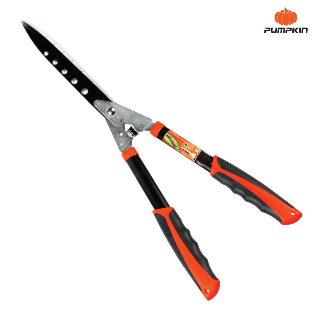Scissors cutting sharp grass. Tungsten Model PTG-H10SL | Pumpkin Tool